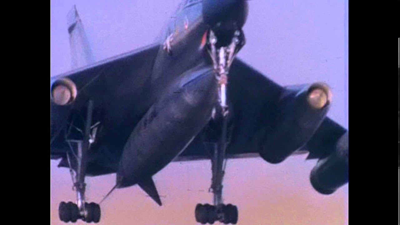 Convair B-58 Hustler take off - 4 afterburners