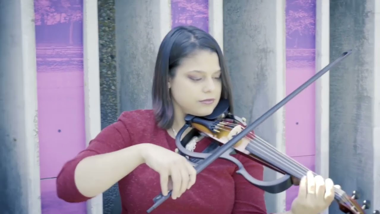 Hire Stephanie Strings - Violinist in Woodbridge, Virginia