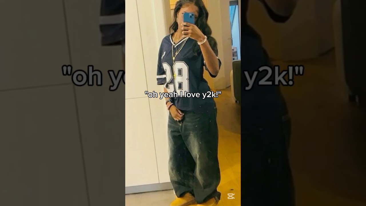 Fr #shorts #y2k #fashion #2000s #clothing #style #aesthetic #trend #fyp #viral