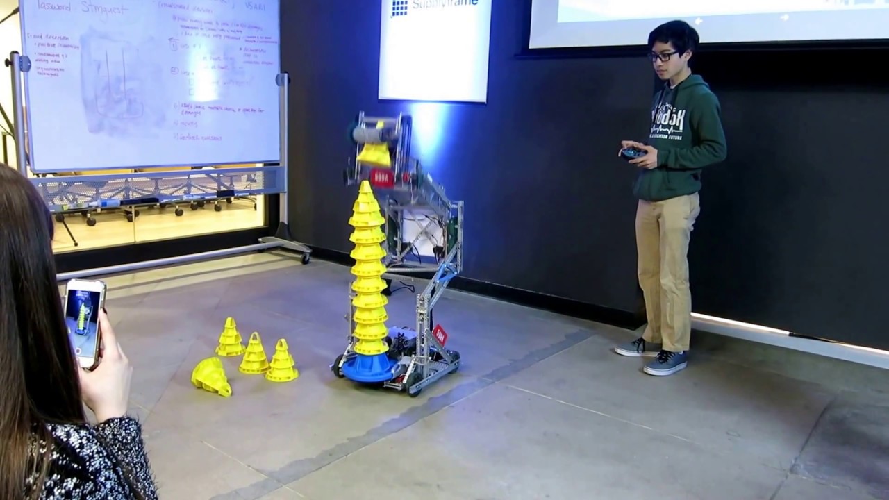 Robodox demo at Hackaday LA