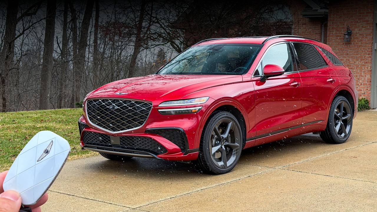 Living With A $72,000 Genesis GV70!!