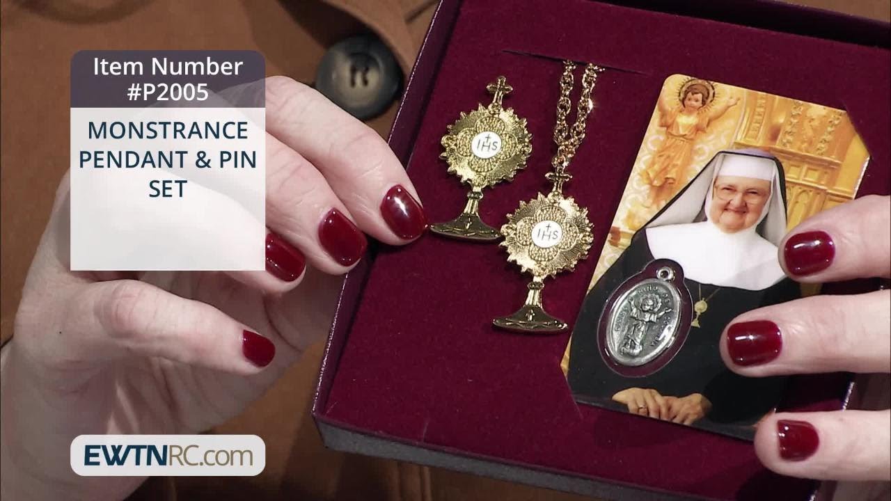 P2005_MONSTRANCE PENDANT & PIN SET