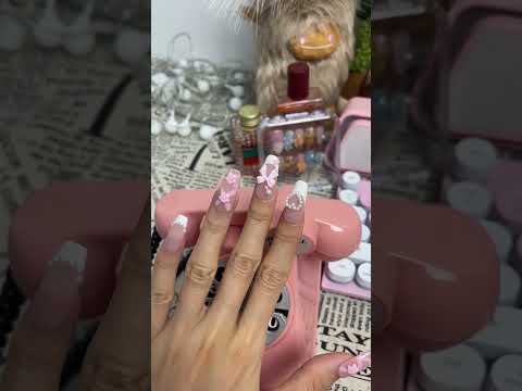 Pink press on nails: how to measure your size at home 💡 naillover.co #nailtutorial #nailsathome
