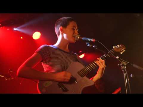 Frankie Cosmos "Bus Bus Train Train" @ La Maroquinerie - 26/07/2017