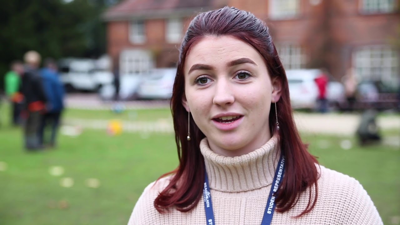 Reaseheath College students mark WW1 Centenary