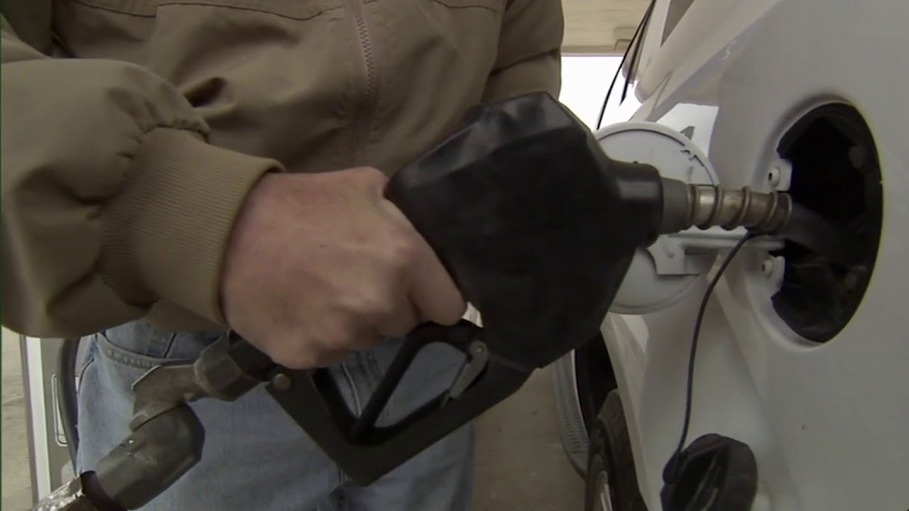 Feeling the pinch at the pump? Tips to save on gas, maximize fuel efficiency from Consumer Reports