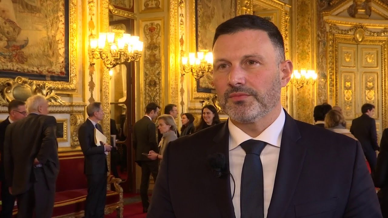 « Il est hors de question de revenir sur le financement même de notre ...