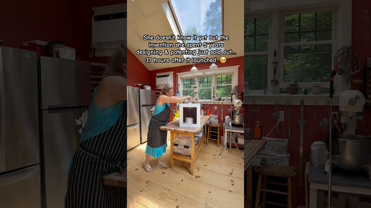 Finally! An affordable, but well designed cake box 😍 #cake #wedding #baker #cakes #cakerecipe