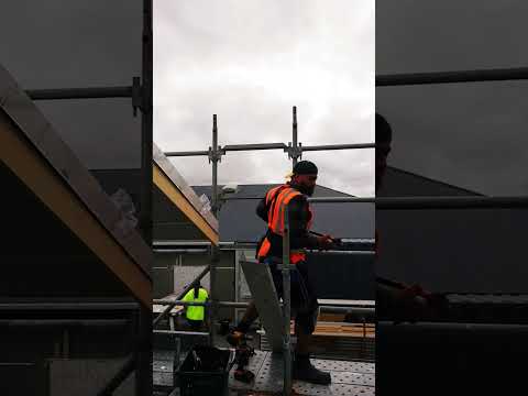 Barge Flashing #building #construction #houseconstruction #buildingconstruction #polytechnic