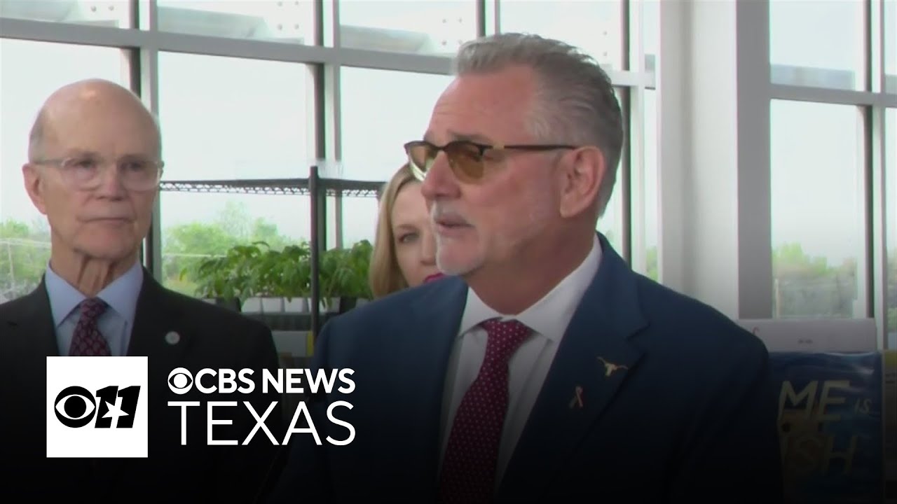 New Fort Worth ISD superintendent Peter Licata speaks at news conference