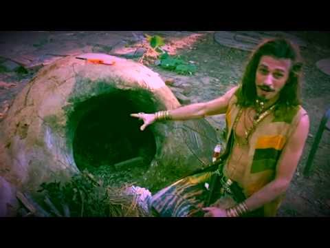 How to Light and Use an Earthen Oven to Cook