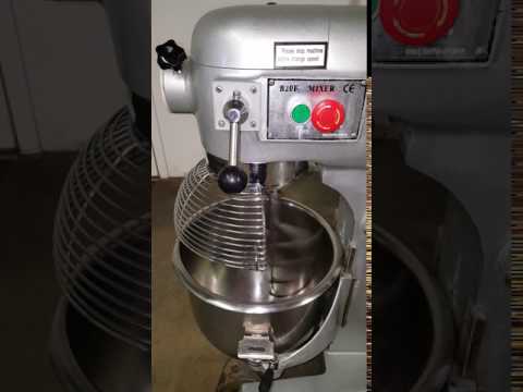 20 QT Mixer