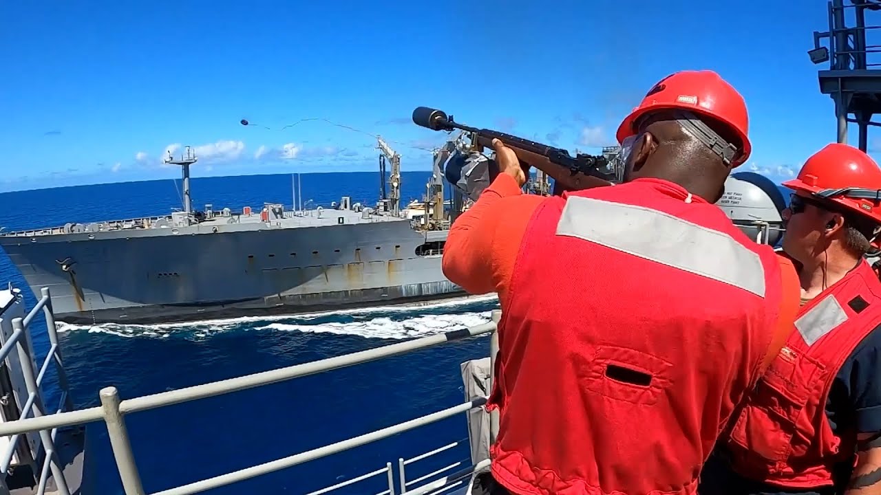 USS America Fueling-at-Sea Caught on Film, And It’s Stunning ...