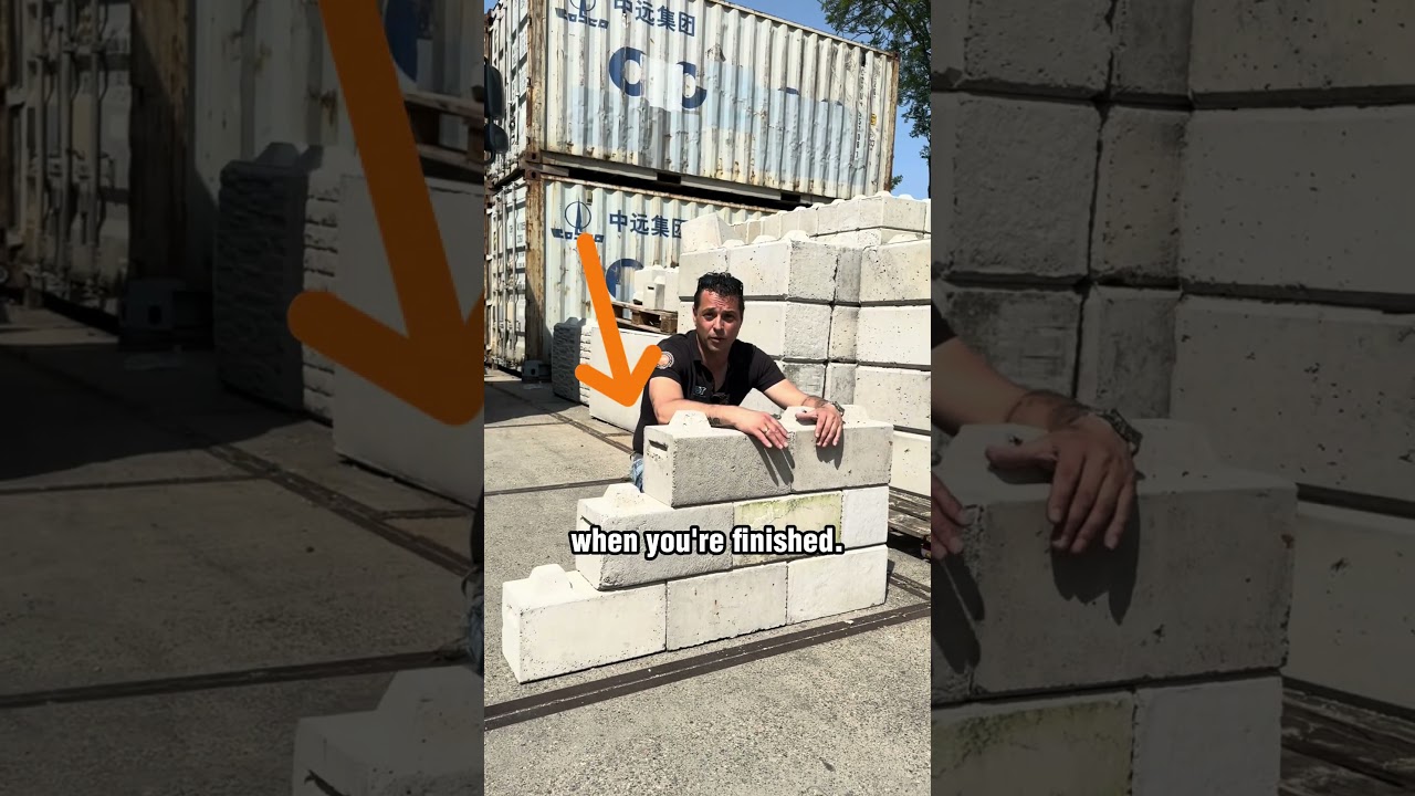 This is the smallest mould we offer at Betonblock: 40x20x20 cm. 🧱