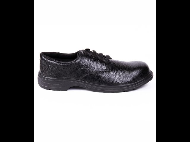 Safety Shoes - Hillson Discovery PVC Safety Shoes Trader - Wholesaler ...