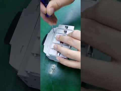 Disassembly of AC disconnector switches 800V 125A #switches #solar #switchgear #pvsolar