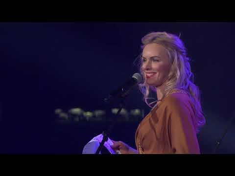 Kristiina Ehin ja Silver Sepp: „Meie aja tants“ VIDEO - Estonian World Review