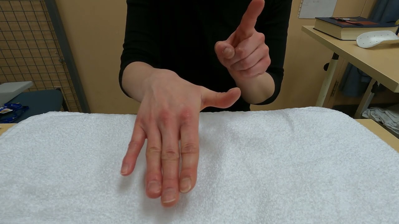 Hand injury exercise 15: Active thumb out and up (extension and abduction)