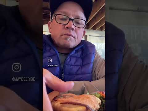 PIPELINE CRAFT TAPS AND KITCHEN…a moster smash burger review.