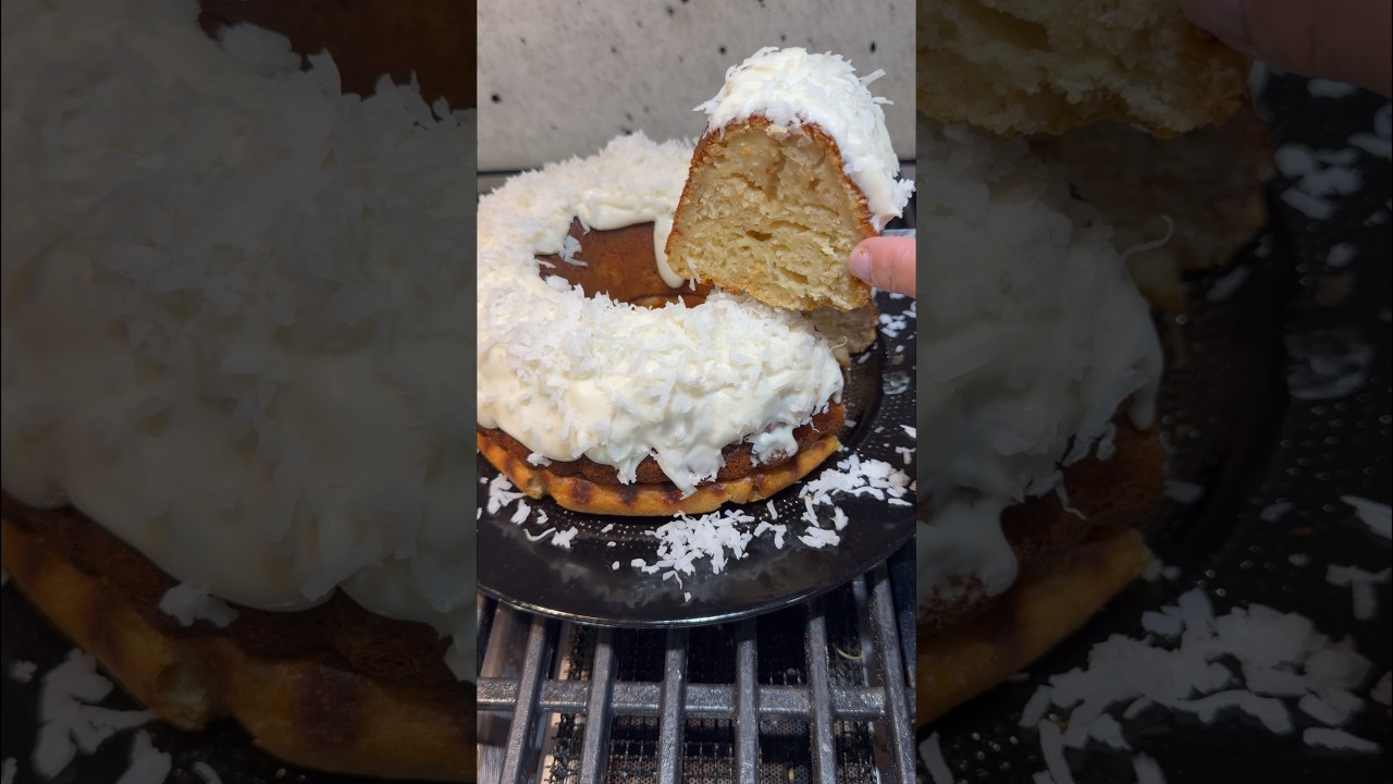 1-Minute Blender Coconut Cake #recipe #fypシ #easyrecipe #dessert #baking #cake #coconut #cakes #food