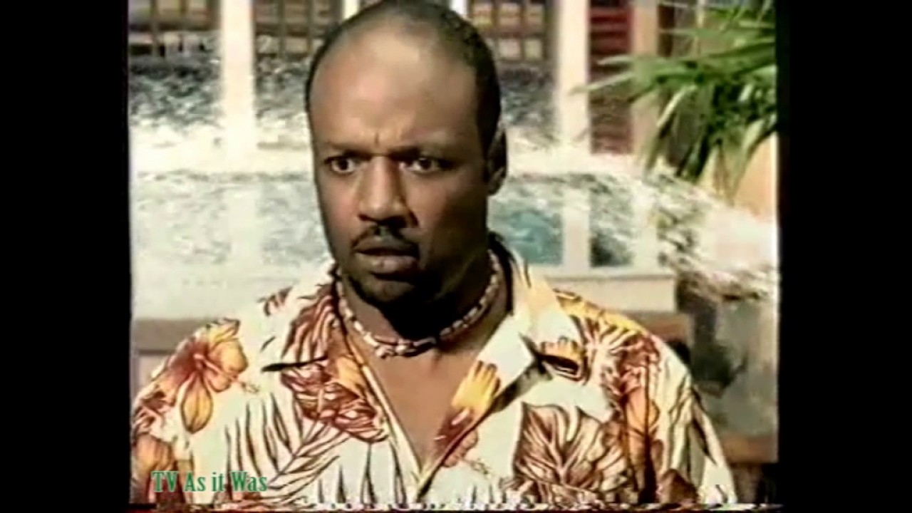 ITV2 Continuity - Monday 19th May 2003 (2)
