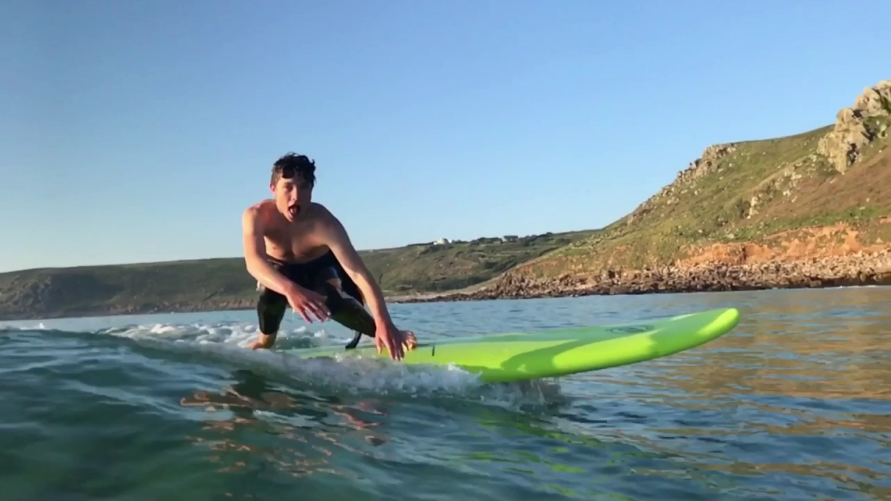 Smart Surf School (How we live)