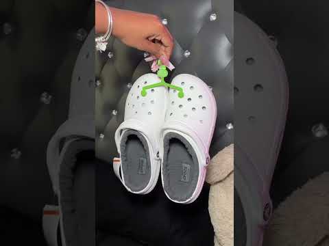 Step into cozy style with fur-lined crocs #crocs #furlinedcrocs