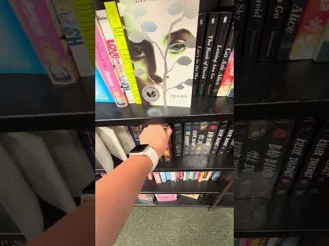 BOOK SHOP ASMR 🎰📕☀️📘| these books are worth the hype, trust me #booktok #asmr