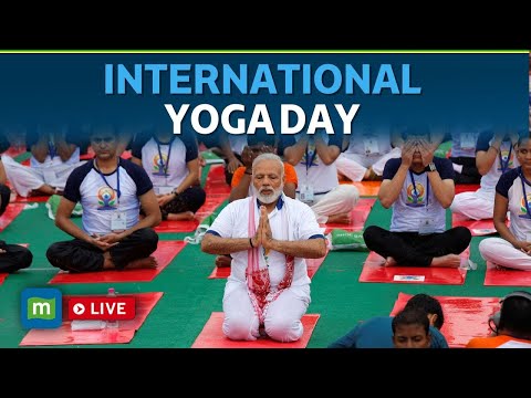 LIVE: International Yoga Day | PM Modi performs Yoga asanas in Visakhapatnam, Andhra Pradesh