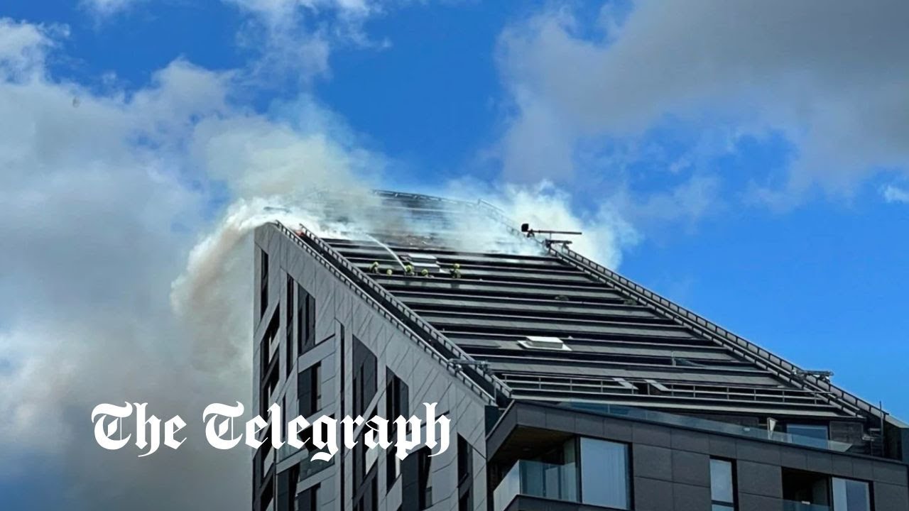 Bromley fire: 80 firefighters battle blaze at 17-storey tower block