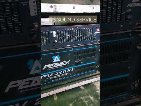 PEAVEY 2000 watt amplifier with PEAVEY QF215 Equalizer
