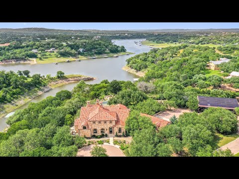 808 Rivercliff Dr