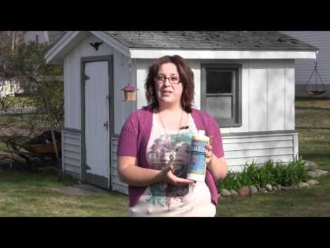 Garlic Mosquito Barrier Keeps Biting Insects Out of Your Yard