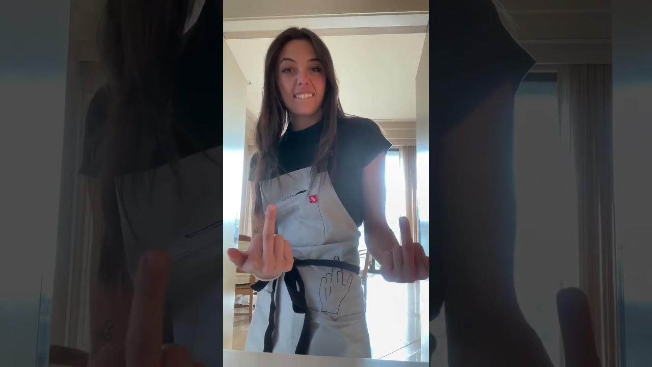 Olivia drops the HB x OT apron collab 🔥🧑🏻‍🍳 @Oliviatieds