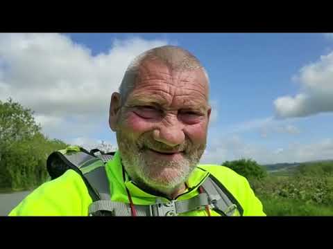 Devon to Somerset - Bash talks cigarettes & alcohol - Green Mile Man Pt 15 - end 2 end journey