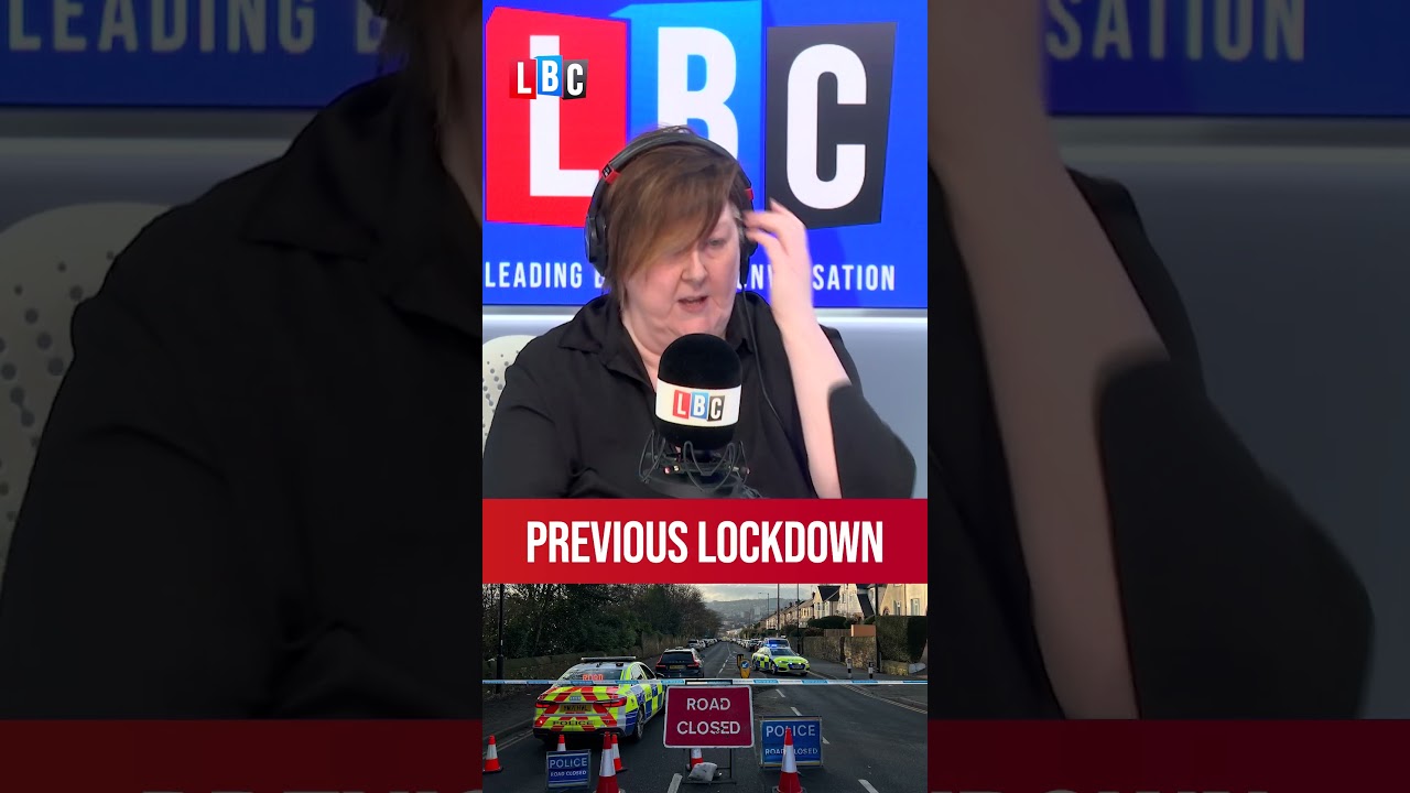 15-year-old dies after stabbing at school gates | LBC breaking