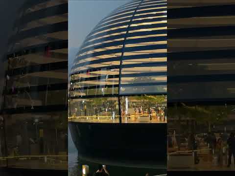 Apple flagship store, Luxury shopping at The Shoppes, Marina Bay Sands , Singapore