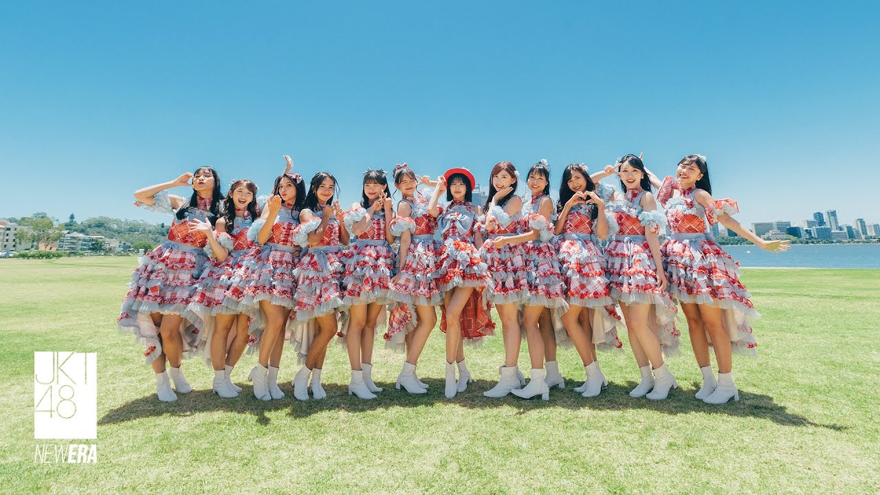 Lyrics & Translations of #KUSANGATSUKA by Jkt48 | Popnable