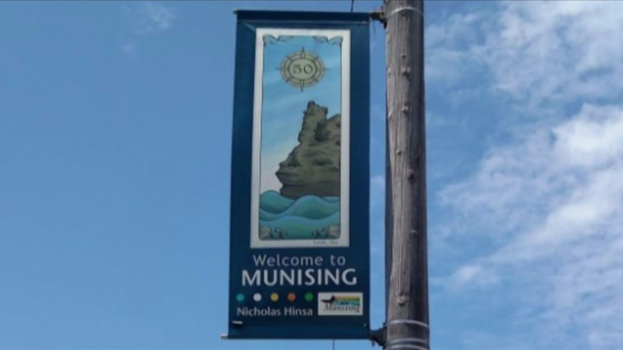Munising DDA Banner Design Contest