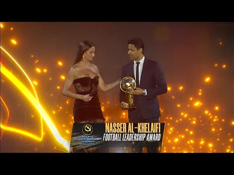 Nasser Al-Khalefi awarded with Football Leadership Award