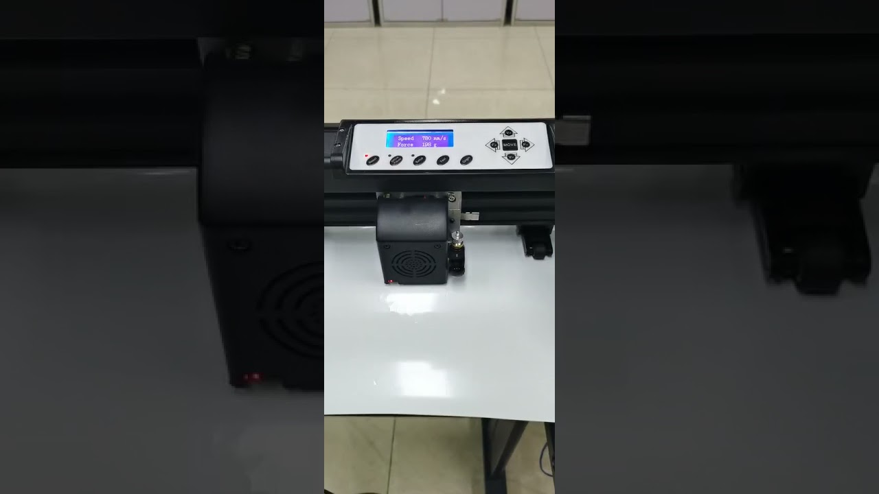 PLOTTER DE DÉCOUPE 720mm