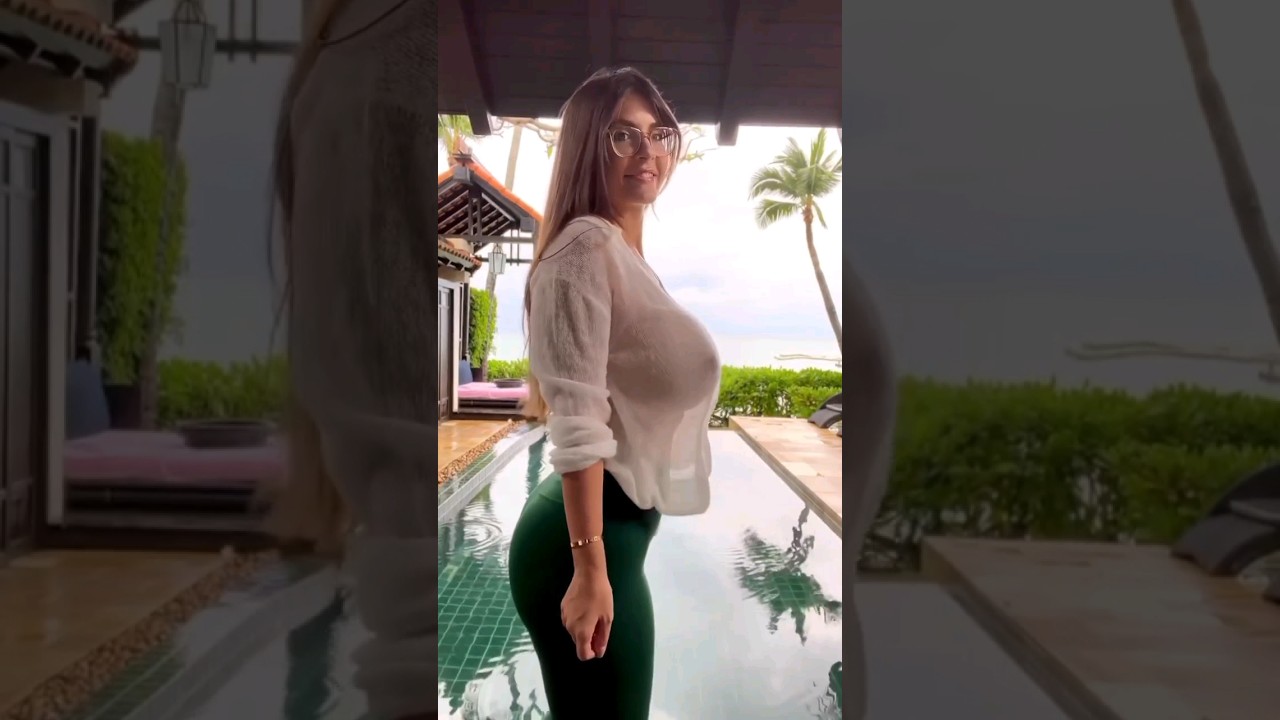 Hot Girl Without Bra 🔥🔥 || Angela White || Hot Girl || #bikini #girl #angelawhite #shorts