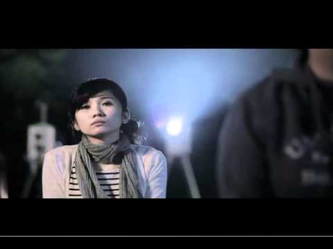 [แปลเพลง] 素描 (Su Miao) – Kay Huang/Hebe | Welcome to...1st Land