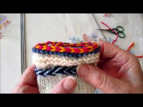 Two color bind off – Centre Knitters Guild