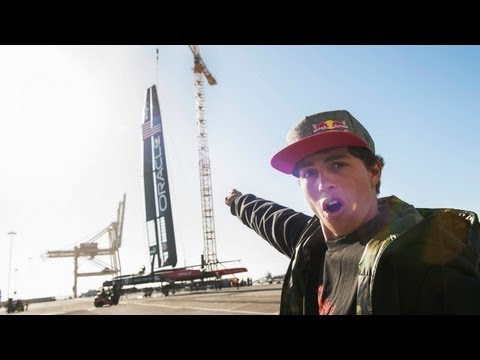 Kai Lenny's Kite Board vs. ORACLE TEAM USA's AC72