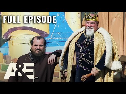Duck Dynasty: Robertson Family Competes for Knighthood at Renaissance Fair (S9, E6) | Full Episode