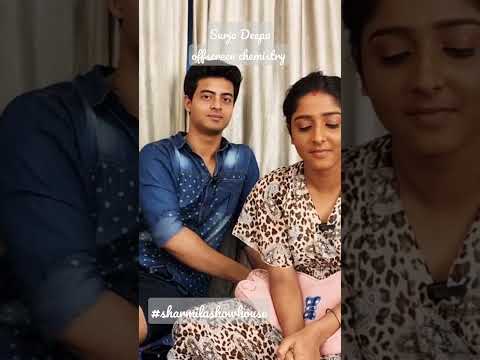 Awwww! Don't miss such a lovely moment of Surjo-Deepa #anuragerchowa #sharmilashowhouse