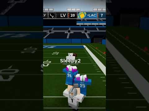 just got accepted into a league again and got that pick #ff2 #football #roblox #dominate #moss #mag