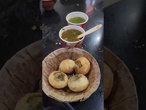 Famous Golgappe Aloo Tikki chat at Kashi Chat Bhandar Varanasi