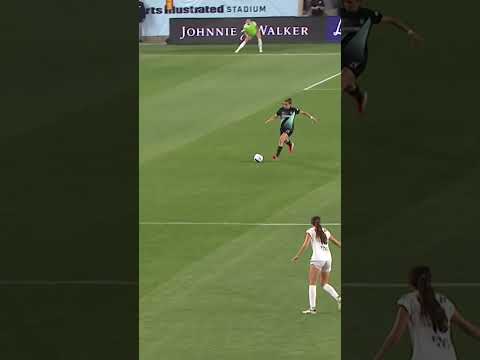Nealy Martin with the ball over the backline to find Geyse on the run! #nwsl